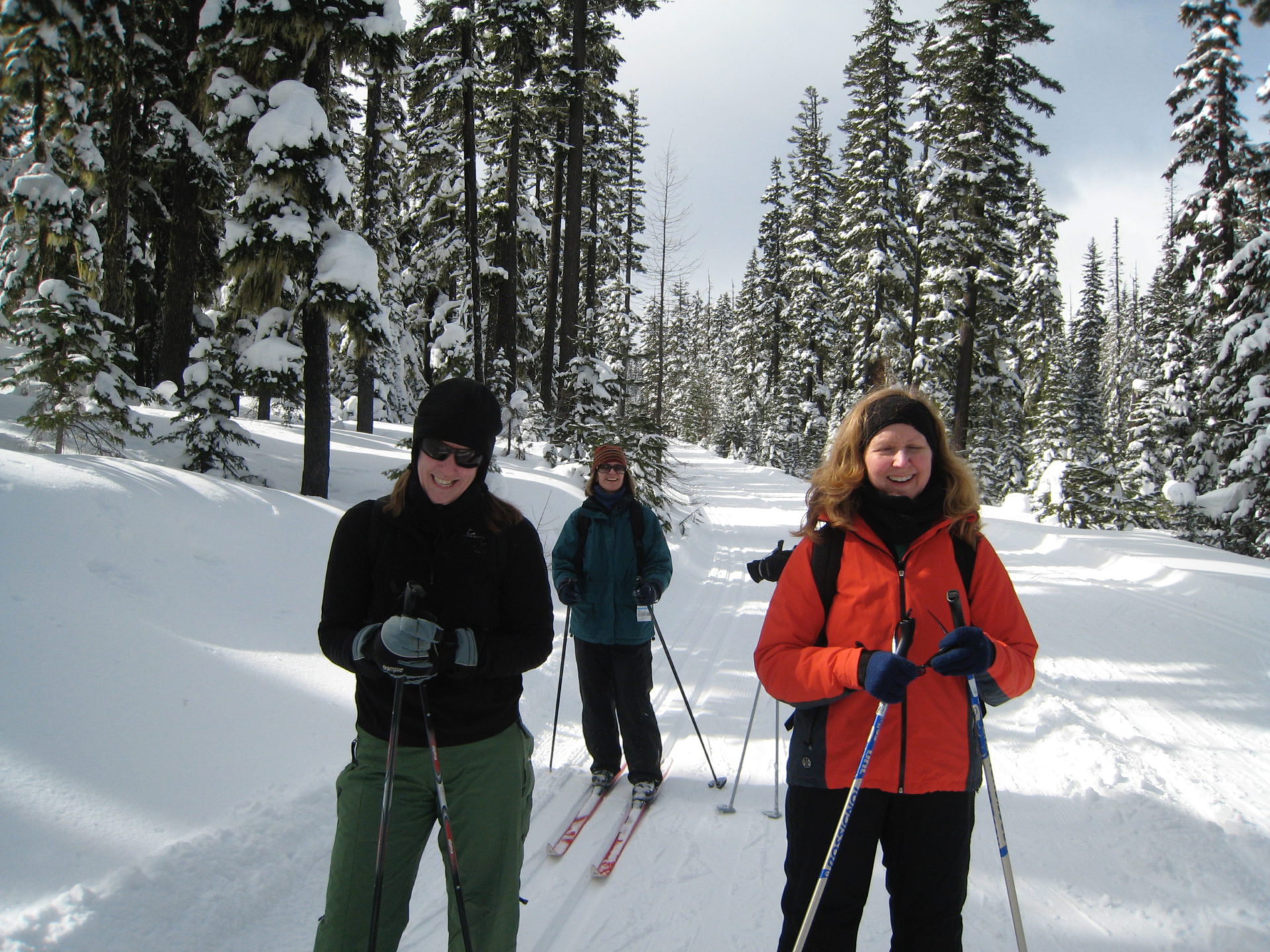 Get Ready: Family Snow Adventures - Trackers Earth
