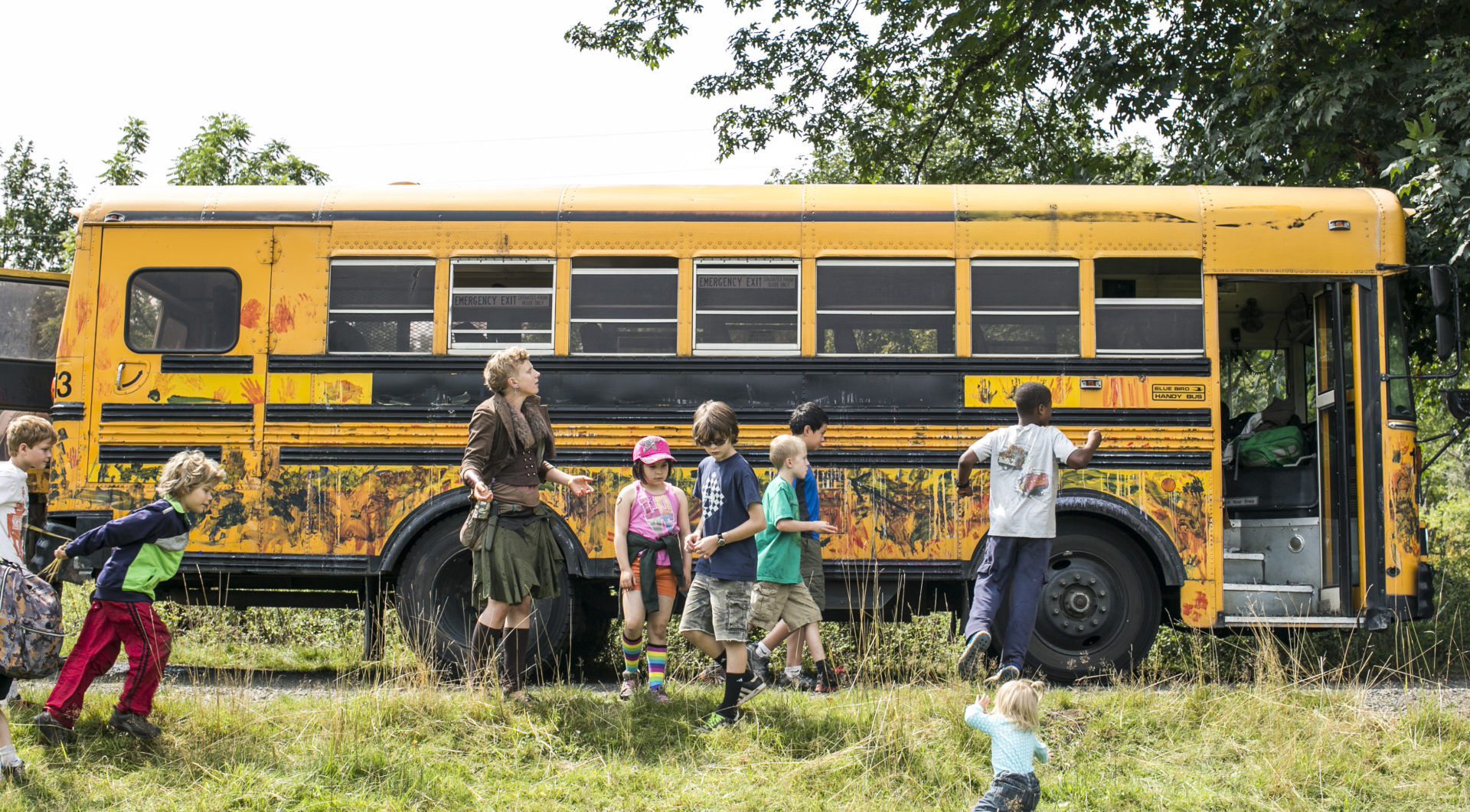 Trackers vs Bulldozer Parenting - Trackers Earth